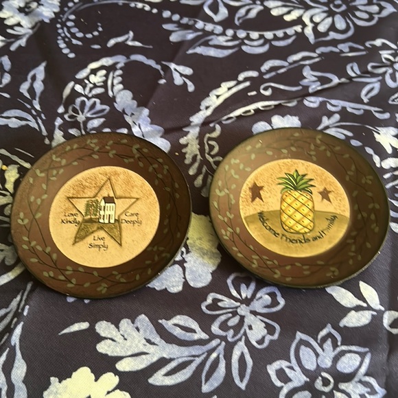 Accents | Two Small Farmhouse Plates With Hooks Attached | Poshmark